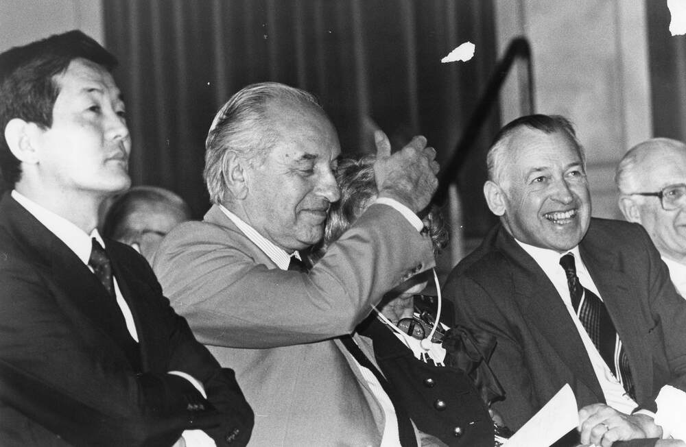 Yukihisa Fujita | For a new world