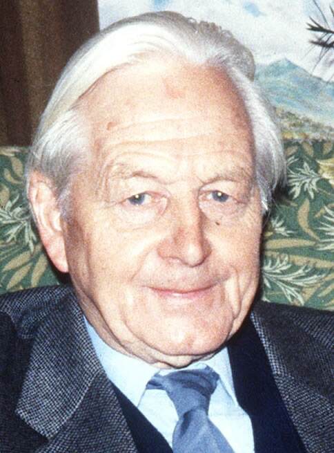 Robin Mowat 1913-2006 | For a new world